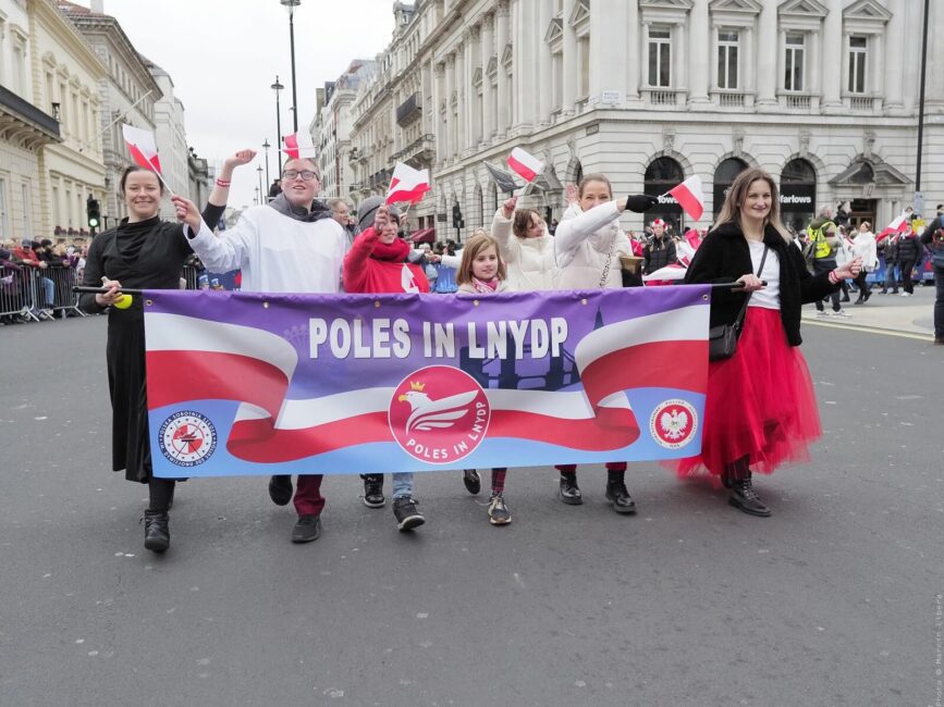 Polacy po raz drugi wezmą udział w London New Year's Day Parade ...